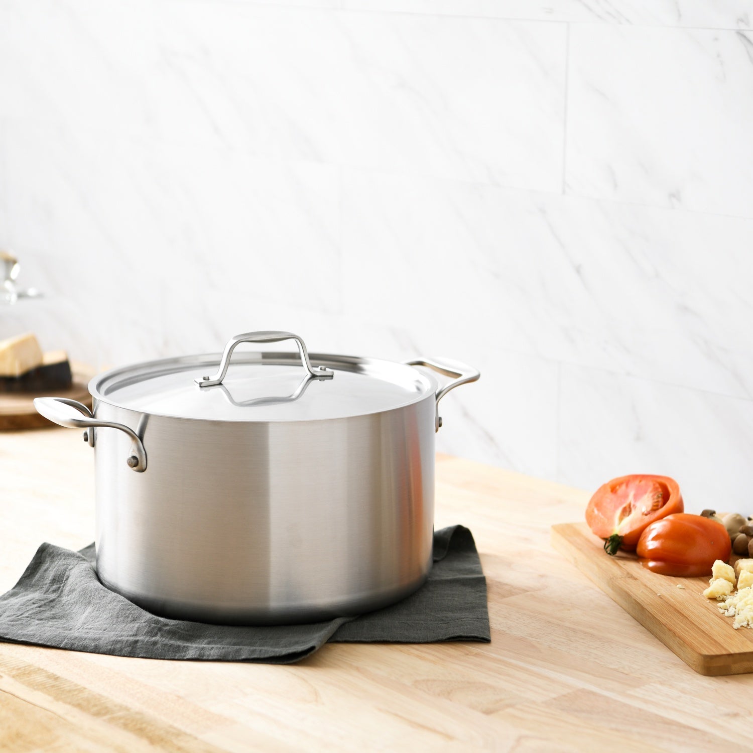 Stainless Steel Stock Pot | American Kitchen